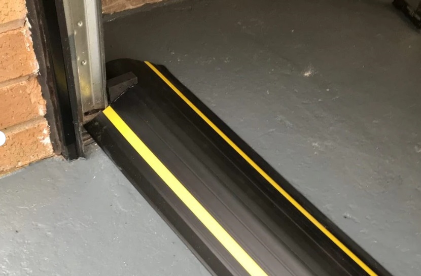 FX SHUTTER DAM - FLOODCONTROL